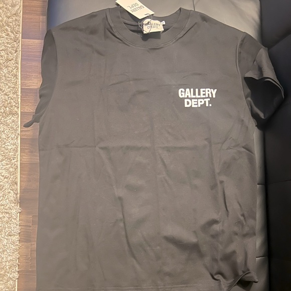 Gallery Dept | Shirts | Large Gallery Dept Shirt | Poshmark